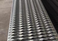 China Anti Slip 5 Diamond Walkway Steel Safety Grating Stair Treads Corrosion Proof for sale