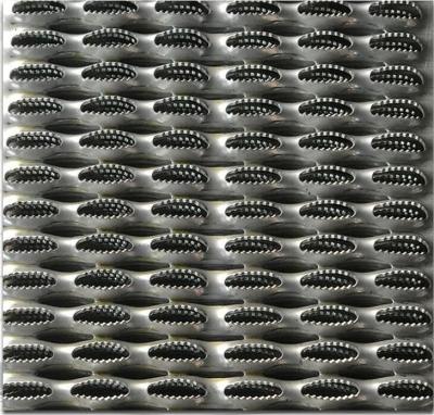 China Anti Slip 5 Diamond Walkway Steel Safety Grating Stair Treads Corrosion Proof for sale