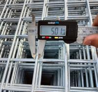 China 5mm Galvanized Welded Wire Mesh Panels 2x2cm 5x5cm 10x10cm for sale