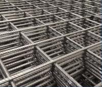 China 2x2 Galvanized Welded Wire Mesh Panel for Animal Cages for sale