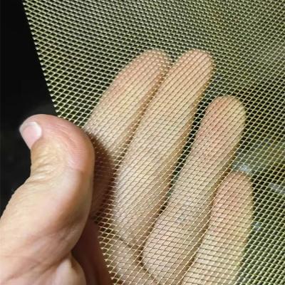 China 0.3x0.4mm Opening Expanded Metal Mesh Panels Red Copper Wire For Batteries for sale
