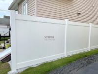 China Easy Installation White Outdoor Vinyl Fence Beautiful Long Lasting for sale