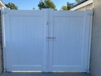 China 6x8ft White PVC Privacy Fence for Backyards for sale