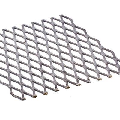 China Heavy Duty Low Carbon Steel Flattened Standard Expanded Metal Mesh Panel for sale