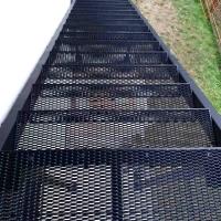 China Heavy Duty Hot Dipped Galvanized Steel Expanded Metal Diamond Mesh For Safe Walkways for sale