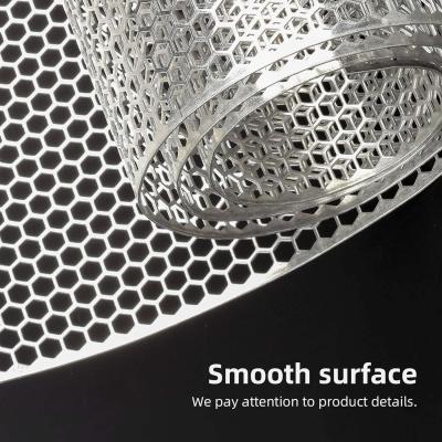 China Powder Coated Aluminum Perforated Stainless Steel Honeycomb Mesh Roll for sale