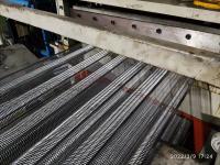 China Galvanized Steel Expanded Metal Lath with Corrosion-resistant and Fire-resistant Properties for Interior Walls for sale