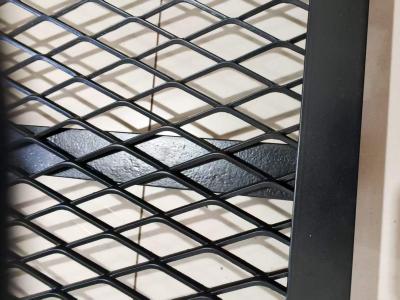 China High-capacity Hdg Iron Material Expanded Metal Mesh Outdoor Window Well Cover for sale
