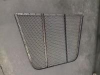 China 40*80mm Hole Size Powder Coating Expanded Metal Mesh Window Well Cover with Corrosion Resistance for sale