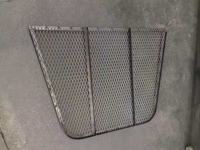 China 40*80mm Hole Size Powder Coating Expanded Metal Mesh Window Well Cover with Corrosion Resistance for sale
