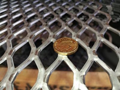 China Industrial Steel Expanded Mesh Diamond Expanded Steel Stretched Metal Grating for sale