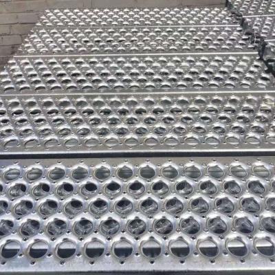 China Galvanized Metal Grid Roof Safety Walkway Steel Grating Heavy Duty for sale