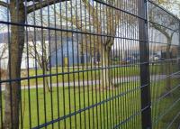 China Galvanized Bilateral Green Vinyl Coated Wire Garden Fence Ral 6005 for sale