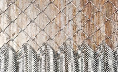 China 3.8mm Pvc Coated 4ft 6 Ft Galvanized Fencing Custom for sale
