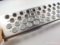 China Round Hole Galvanized 450mm Width Grip Strut Safety Grating Anticorrosion for sale
