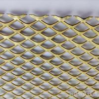 China 2mm Length 1m Expanded Aluminium Mesh Golden Color Ceiling Exterior Wall Decorative for sale