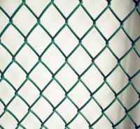 China Hot Dip Galvanized Chain Link Fence 5ft for Sports Fields for sale