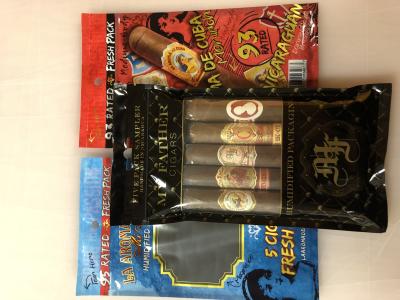China 72% Colorful Cigar Moisturized Packaging Bag with Ziplock to Keep Cigars Fresh for sale
