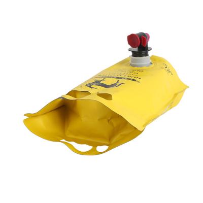China Wine Liquid Stand Up Spout Pouch , Aluminum Foil Drinking Juice Bag In Box for sale