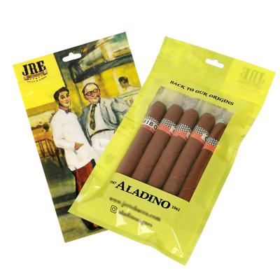 China Tear resistant and puncture resistant Cigar Humidor Bags Cigar Moisturizing Plastic Zipper Bags designed to maintain optimal humidity levels for sale