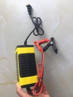 China 5A 6A Motorcycle Car 12 Volt Lead Acid Battery Charger Pulse Repair for sale