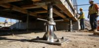 China Dual-Sided Adjustable Support Bracket with 200 kg Load Capacity and Powder Coated Finish for Construction for sale