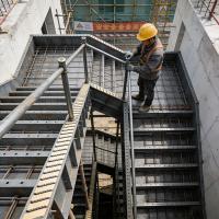 China Steel Concrete Step Formwork corrosion resistant With Treated Steel Plates for sale