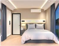 China Luxury Modular Tiny Home with Galvanized Steel Frame, Panoramic Glass Design, and Smart Living System for sale