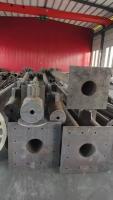 China Durable PEB Steel Structure with Multi-Level Framing, Heavy-Wall Circular Hollow Sections, and CNC Machined Base Plates for sale