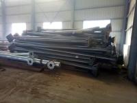 China Durable PEB Steel Structure with Multi-Level Framing, Heavy-Wall Circular Hollow Sections, and CNC Machined Base Plates for sale