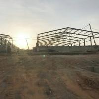 China Customized Q355b Hot-Dipped Galvanized Steel Poultry Farm House with 50 Years Worklife and High-Density Rockwool Insulation for sale