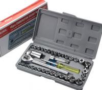 China 46-Piece Professional Mechanic Tool Set with Hard Case DIY-Socket & Wrench Kit for Automotive Repair & Maintenance for sale