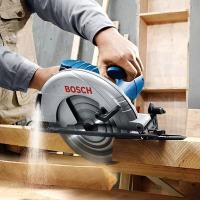 China 2050W Heavy Duty Electric Circular Saw GKS235Turbo 5300RPM Adjustable Cut Depth Woodworking Saw power tools for sale