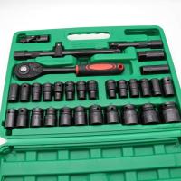 China 32-Piece Chrome Vanadium Steel Socket Set with Hard Case-Hand Operated Automotive Maintenance Tool Combo for sale