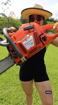 China Husqvarna 365 Gas Chainsaw 70.7cc 3.6kW Professional Petrol Chain Saw 20 Inch 50cm Bar 2-Stroke Logging Tree Cutting Wood Cutting Power Tool for sale