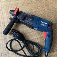 China Makita 28D Corded Rotary Hammer Drill with SDS-PLUS Chuck Brush Motor 30mm Max Drilling Diameter 0-1,300 RPM No-Load Speed for sale