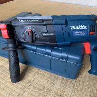China Makita 28D Corded Rotary Hammer Drill with SDS-PLUS Chuck Brush Motor 30mm Max Drilling Diameter 0-1,300 RPM No-Load Speed for sale
