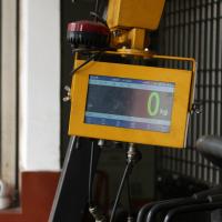 China Wireless Jack Pallet Scale With Built In Scale Weight Capacity For Trucks Dustproof for sale