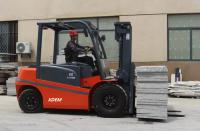 China 5 Ton 6t Lithium Battery Powered Electric Counterbalance Forklift for sale