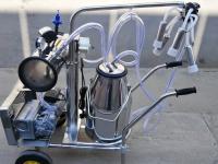 China Portable Mobile Sheep Milking Machine Anti-Corrosion Farm Milker For Small Livestock Farms for sale