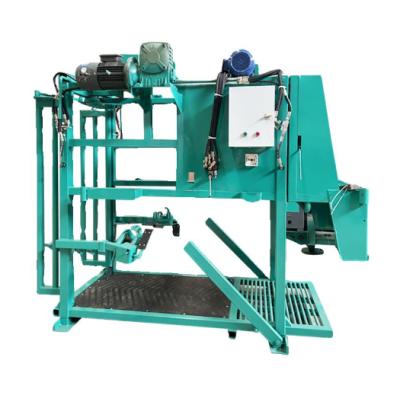 China Livestock Equipment Powder Coated Corrosion Resistant Cattle Crush For Low Maintenance Animal Restraint Cow Chute For Farm Veterinary Use for sale