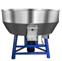 China Horizontal Anti-Corrosion Livestock Feed Mixer Low Maintenance Farm Feed Blending Machine With Safe Rounded Edge for sale