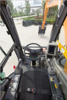 China 127hp 15ton Earth Excavation Machine With Four Wheel Drive for sale
