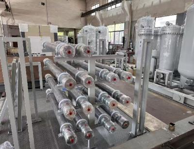 China Carbon Steel Body Membrane Separation Nitrogen Generator with 10-15 Years Membrane Life and Noise Level Below 65 DB for sale