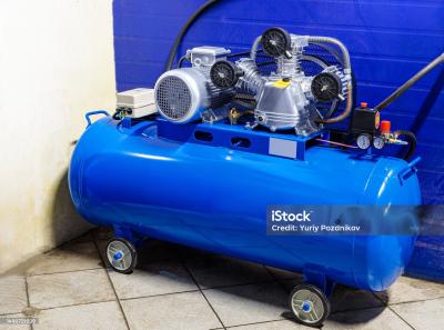 China Portable and Stationary Tire Inflator Air Compressor with 120-175 PSI and 110V/220V/380V Options for sale