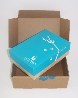 China CMYK 4 Color Gift Carton Packaging Boxes , UV Coating 3 Layer Carton Box for sale