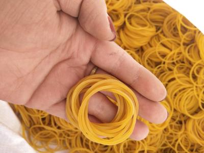 China Natural Color Horticultural Packaging Size 18 Office Rubber Bands for sale