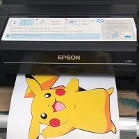 China PVC water-based Aqueous inkjet waterproof printable vinyl roll for sale
