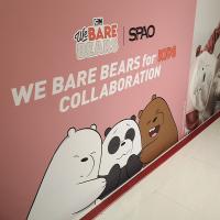 China Self Adhesive Glossy Vinyl Wall Wrap 100mic 30N/Inch Wall Graphics Vinyl for sale