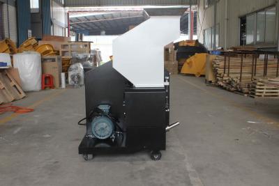 China Quality Assuredlow-speed plastic granulator/Slow speed plastic crusher/Low speed plastic shredder  For EU buyers for sale